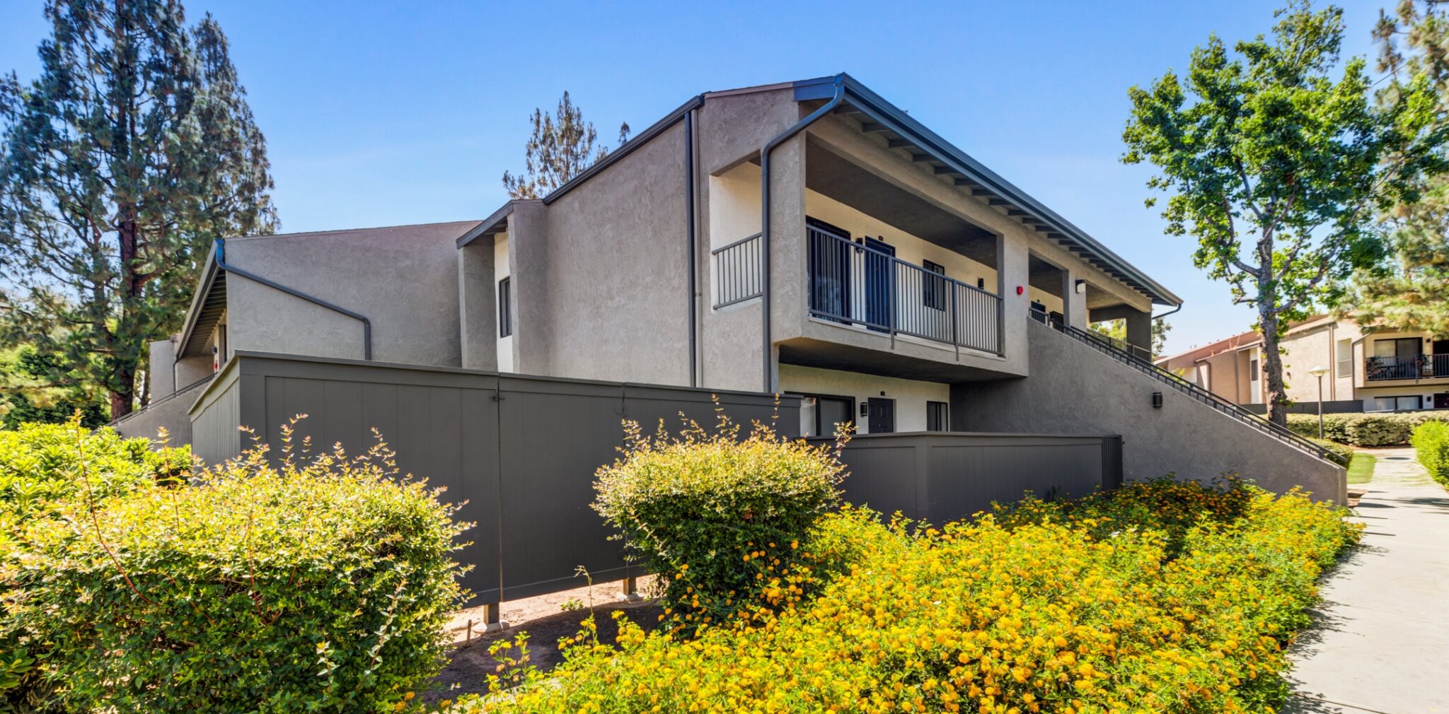 Redlands Park - Shapell Properties, Inc